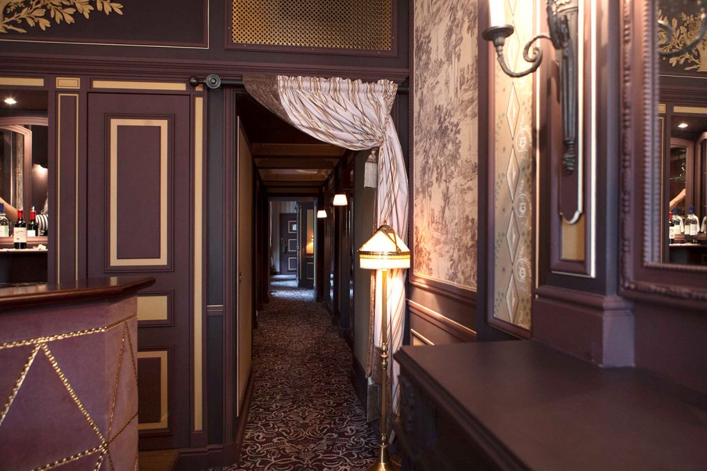 The Wine Bar Suites - InterContinental Bordeaux
